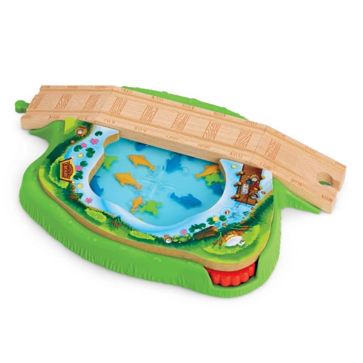 Thomas and Friends Wooden Railway Spin and Swim Liy Pond Bridge ...