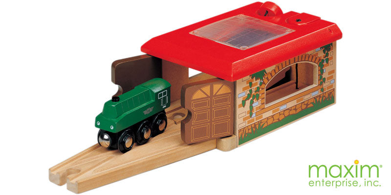Double Door Wooden Train Engine Shed – WoodenTracks